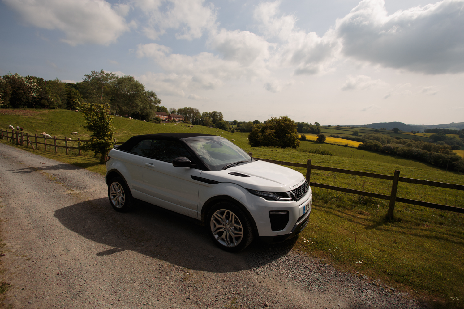 Range Rover’s Evoque Convertible makes top-down, luxury off-roading ...