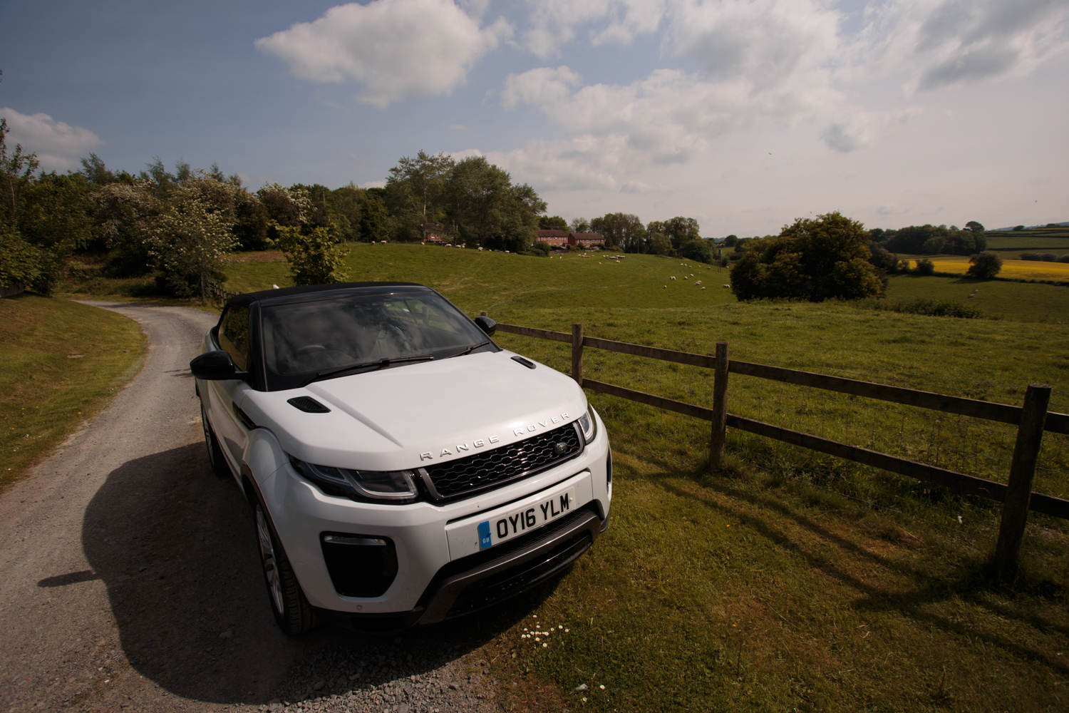 Range Rover’s Evoque Convertible makes top-down, luxury off-roading ...