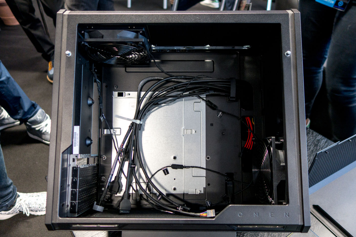 HP’s new Omen X gaming PC is a tilted homage to the NeXTcube - Ars Technica