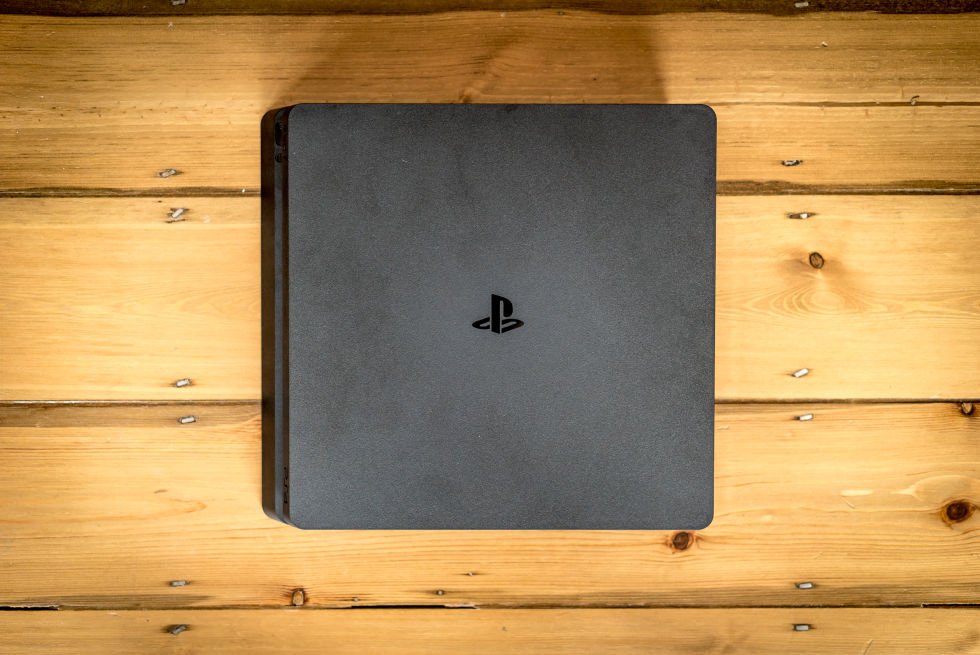 PS4 Slim review: A smaller, sexier console with few compromises - Ars ...