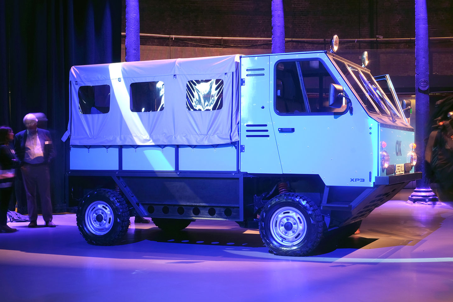 Ox: The flat-pack off-road truck which could revolutionize African ...