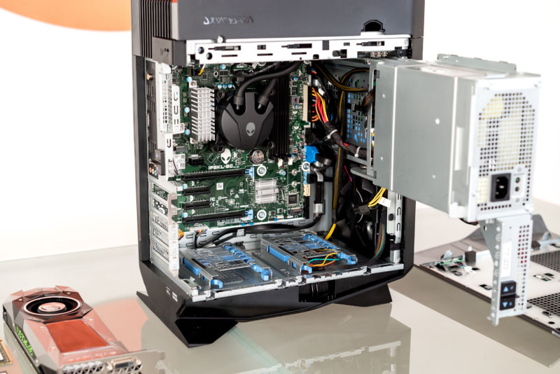 Review: Alienware Aurora proves not all prebuilt gaming PCs are awful ...