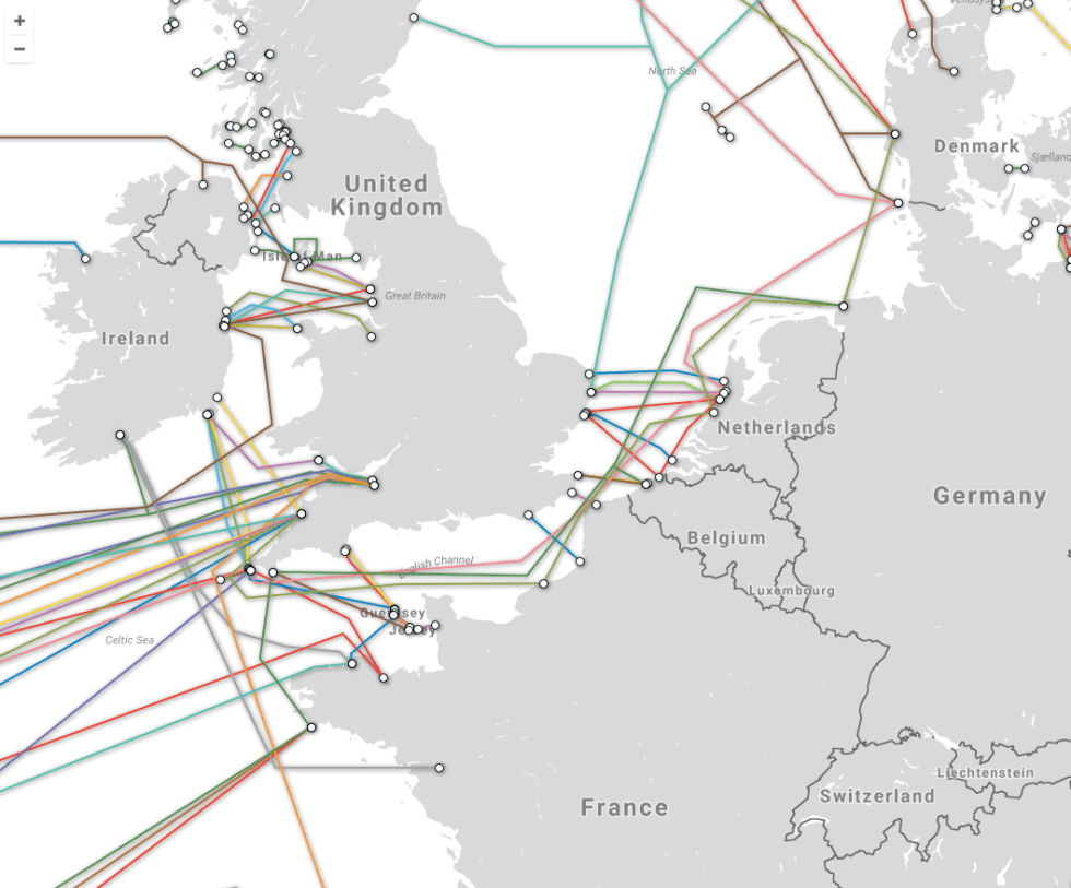The secret world of microwave networks - Ars Technica