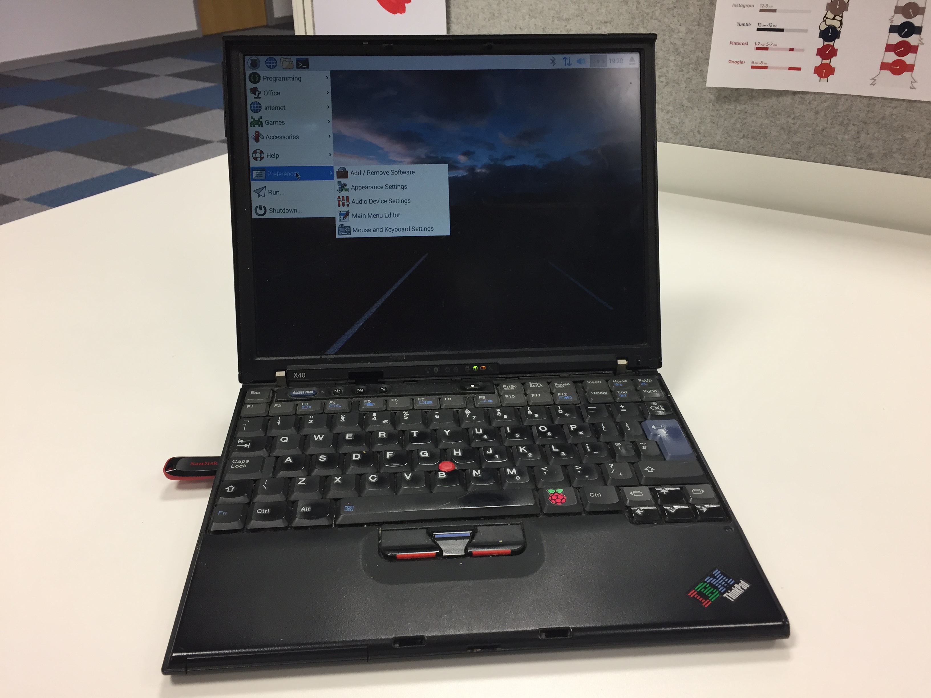 Raspberry Pi’s PIXEL Linux desktop environment now available for x86 ...