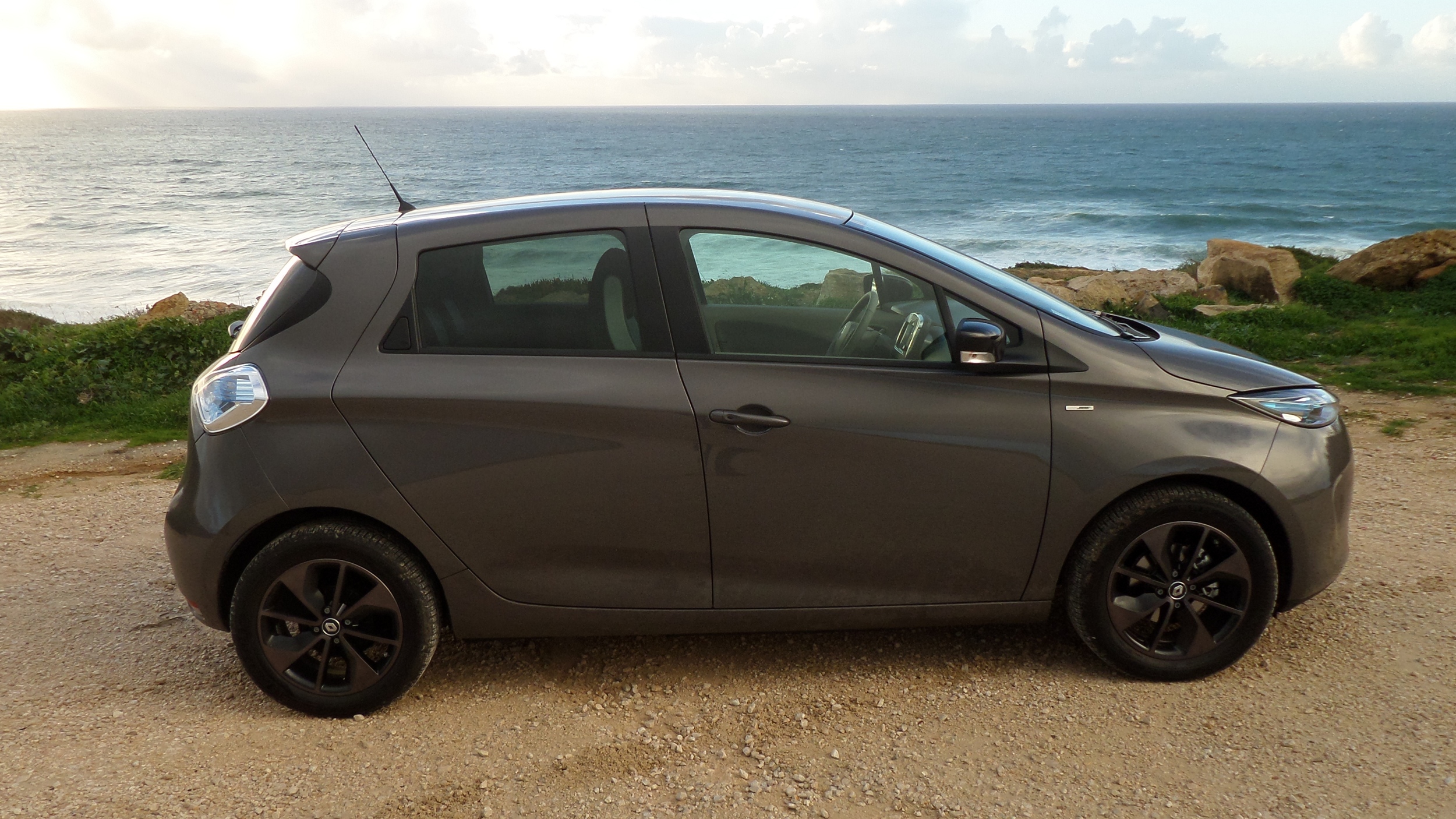 2017 Renault Zoe review: A cure for range anxiety - Ars Technica