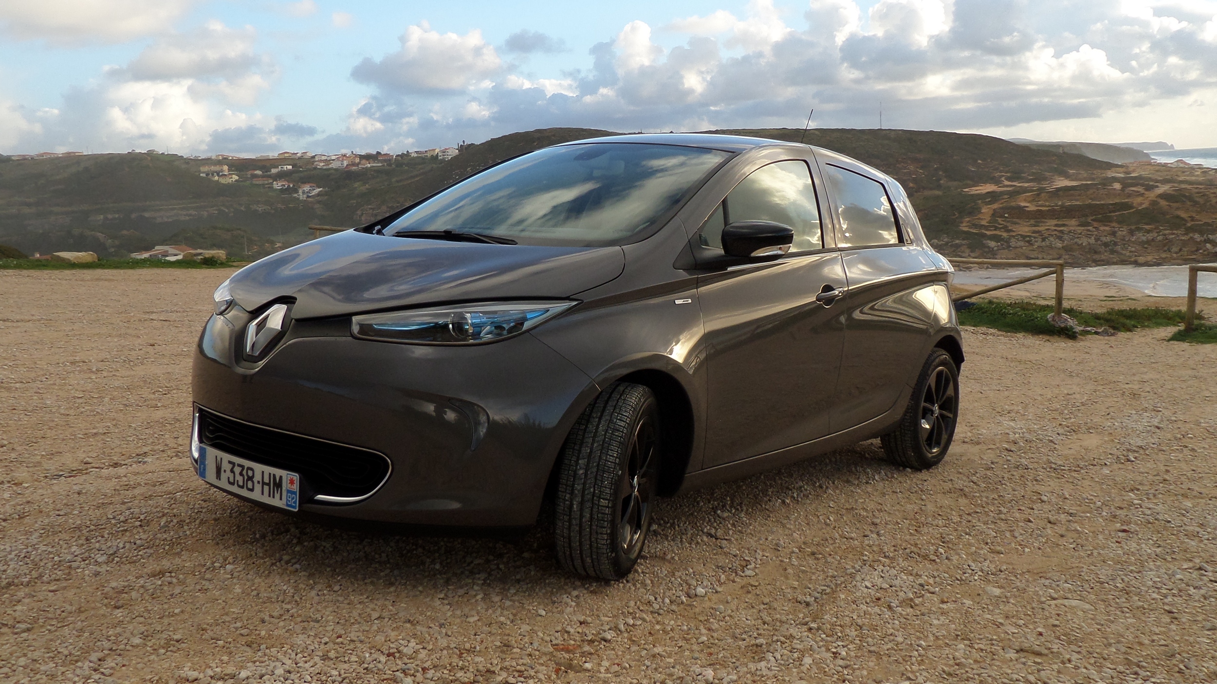2017 Renault Zoe review: A cure for range anxiety - Ars Technica