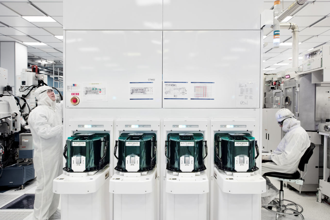 IBM unveils world’s first 5nm chip - Ars Technica