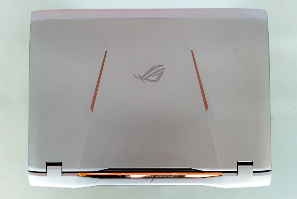 Asus ROG GX800VH review: A ludicrous liquid-cooled $6,000-plus laptop ...
