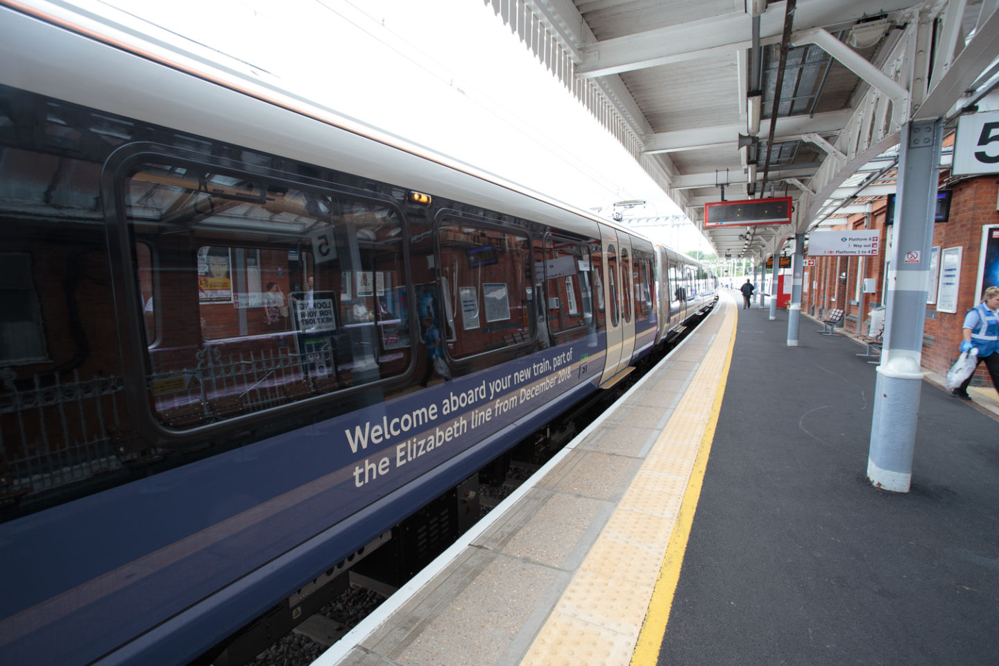 My first ride on the Elizabeth line - Ars Technica