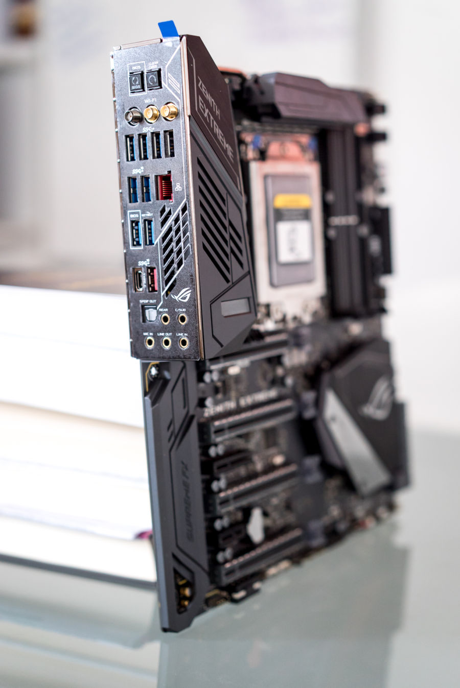 AMD Threadripper 1950X review: Better than Intel in almost every way ...