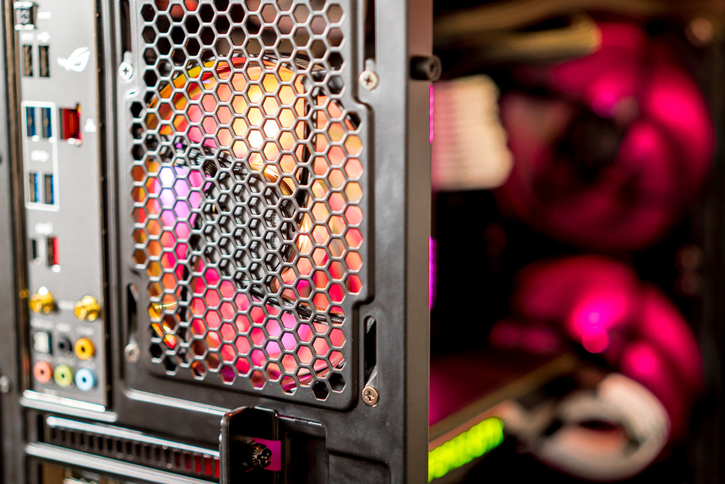 How to RGB: A system builder’s guide to RGB PC lighting - Ars Technica